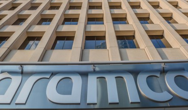 Saudi Aramco Poised to Sign U.S. LNG Deals with Woodside, Commonwealth LNG